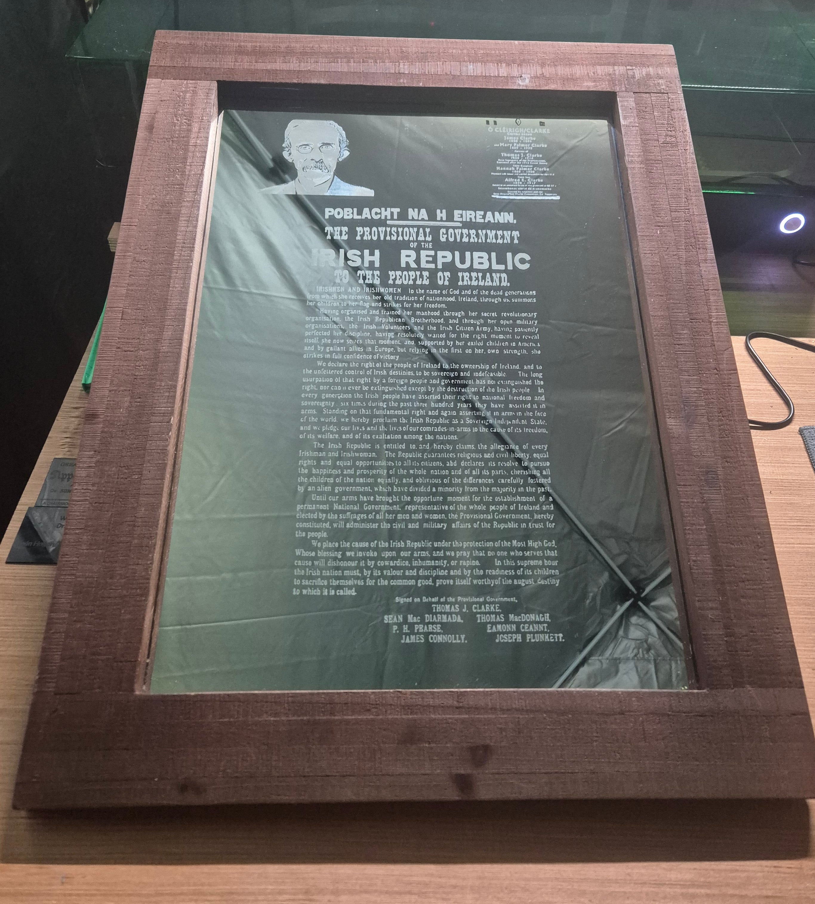 Limited Edition Tom Clarke Proclamation mirror – The Irish Sound